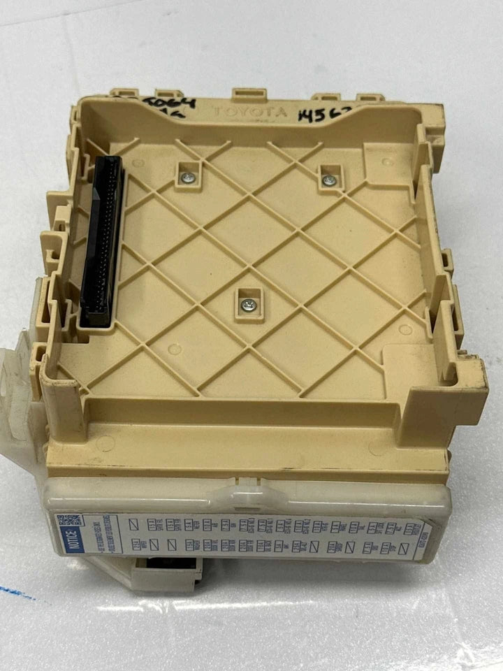 2015 TOYOTA COROLLA JUNCTION BOX BLOCK BOX CABIN FUSE RELAY ASSY OEM 6 ...