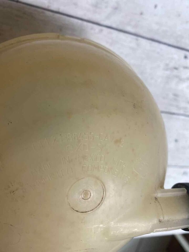 CHEVY EQUINOX 18 20 RADIATOR COOLANT OVERFLOW TANK RESERVOIR OEM 23386 – INSIDE AUTO