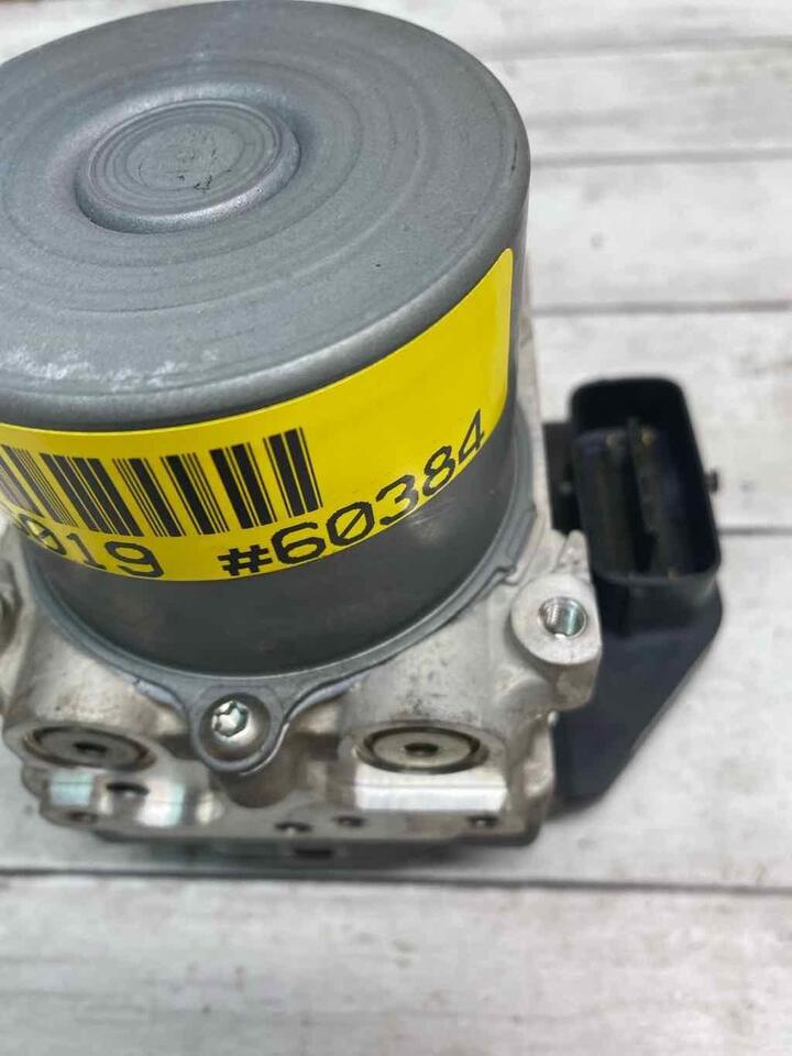 Toyota 4runner anti lock brake system 16 19 abs pump & module OEM 4x2 ...